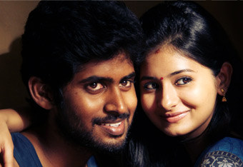 Naanal Poovai Song Lyrics