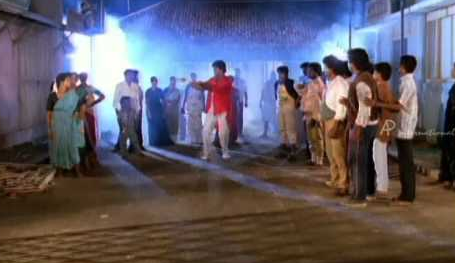 Thannee Vandi Song Lyrics - Ulagam Pirandhadhu Enakkaga Film