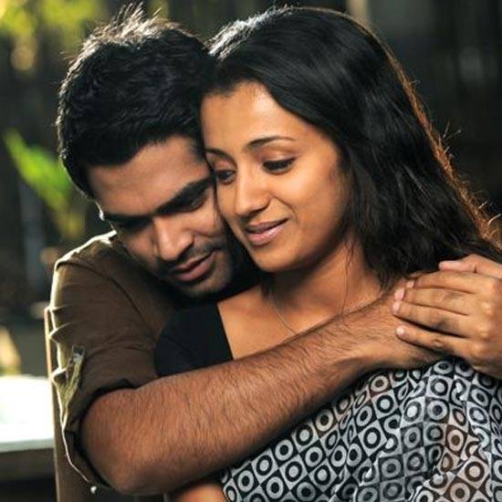 Vinnaithandi Varuvaya Mannipaaya Lyrics