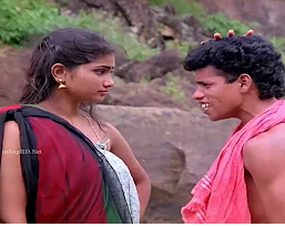 Inji Idupazhagi Song Lyrics - Vaigasi Poranthachu Film