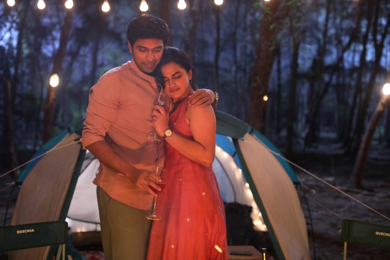 Yeno Yeno Manadhiley Song Lyrics - Irugapatru 2023 Film